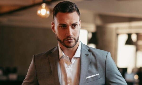 7 Inspirasi Gaya Brewok Keren dan Macho yang Layak Ditiru