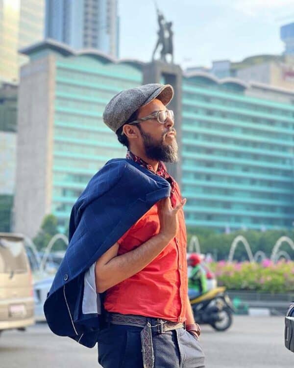 6 Gaya Brewok Keren Artis Indonesia yang Patut Ditiru