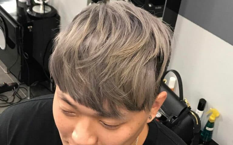 10 Warna Rambut yang Cocok untuk Kulit Sawo Matang