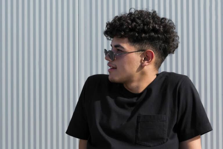 11 Model Rambut Poni Pria yang Bikin Gemas Kaum Hawa