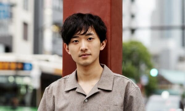 11 Model Rambut Poni Pria yang Bikin Gemas Kaum Hawa