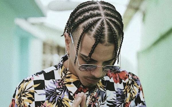 7 Gaya Rambut Kepang Pria, Lebih dari Sekadar Keren!